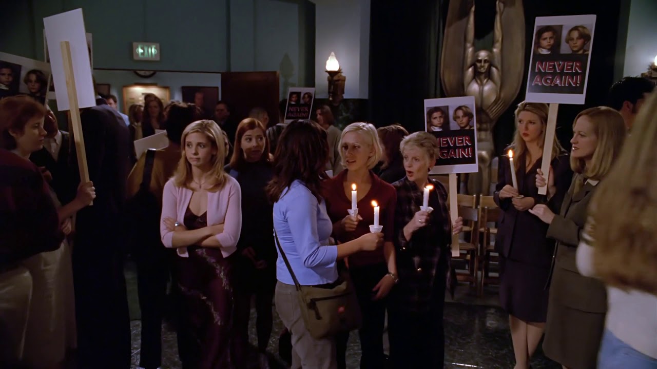Buffy The Vampire Slayer (3x11) The Gingerbread - YouTube