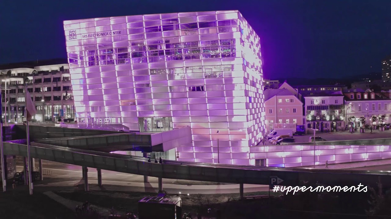 Ars Electronica Center Deep Space - YouTube
