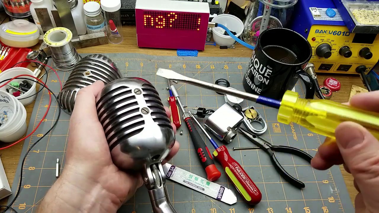Looking at a vintage Shure 55 microphone - YouTube