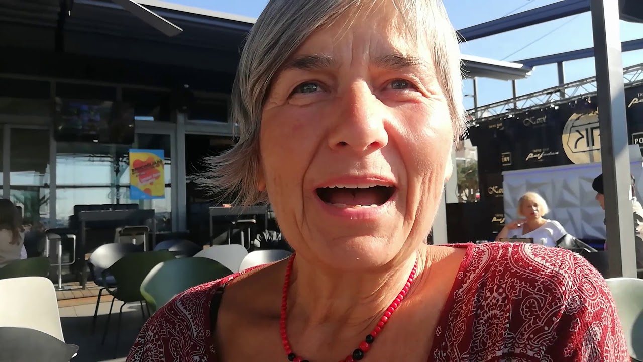 Spomenka Marković: Sirova ishrana - YouTube