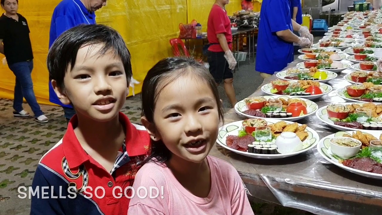 Let’s Go To A Hungry Ghost Festival | Auction & Dinner | Getai ...
