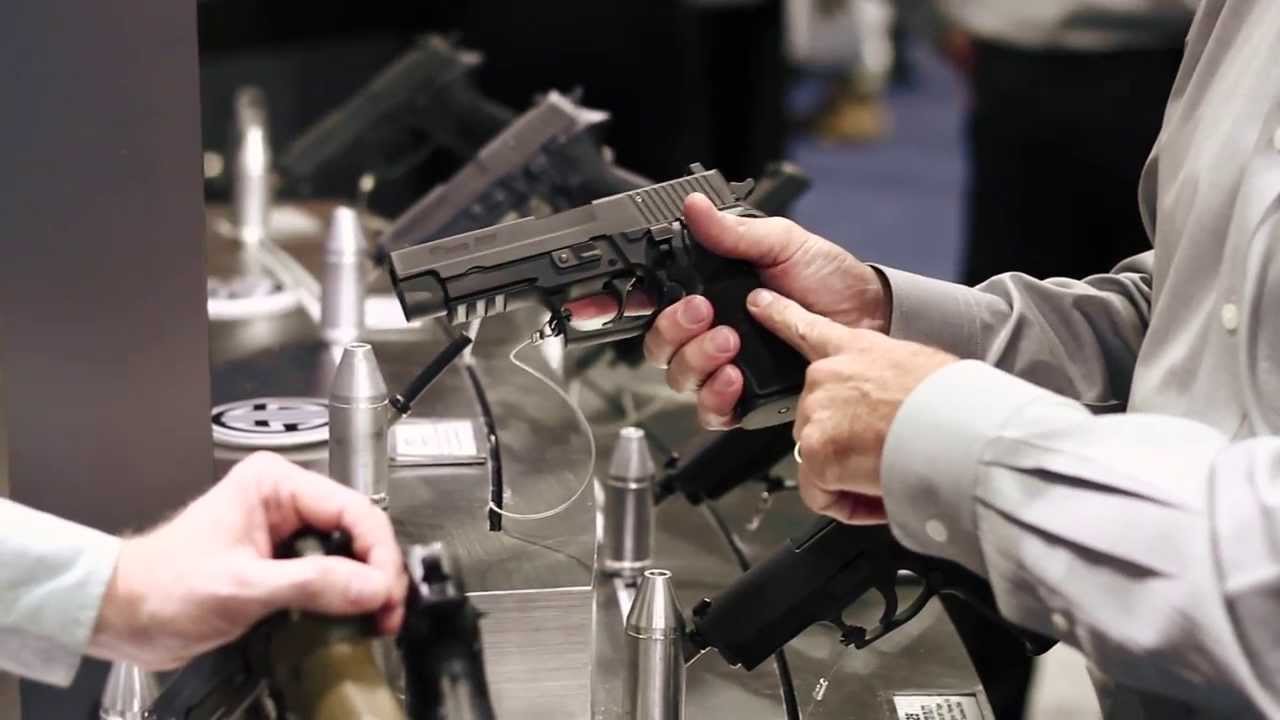SIG Sauer | ADS TV | AUSA Expo 2013 - YouTube