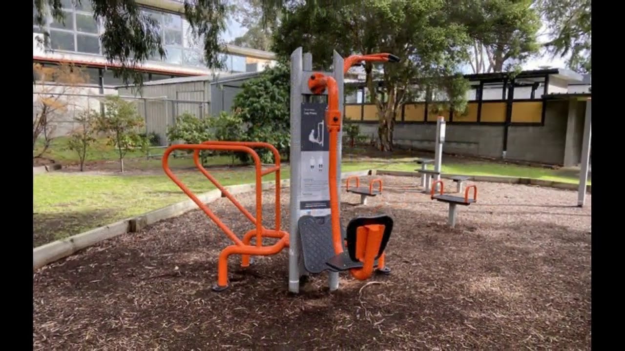 Monash University Peninsula Campus Outdoor Gym (Frankston) - YouTube