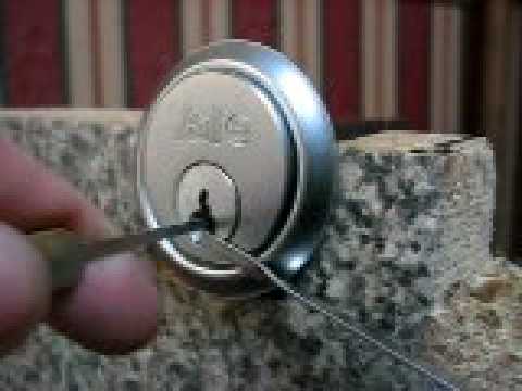 Jelly.no - Lock Pick Dirkesett - YouTube
