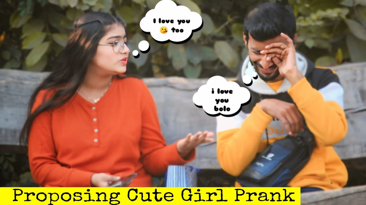 Bluetooth Proposing Cute Girl Prank | Prank in Pakistan ...