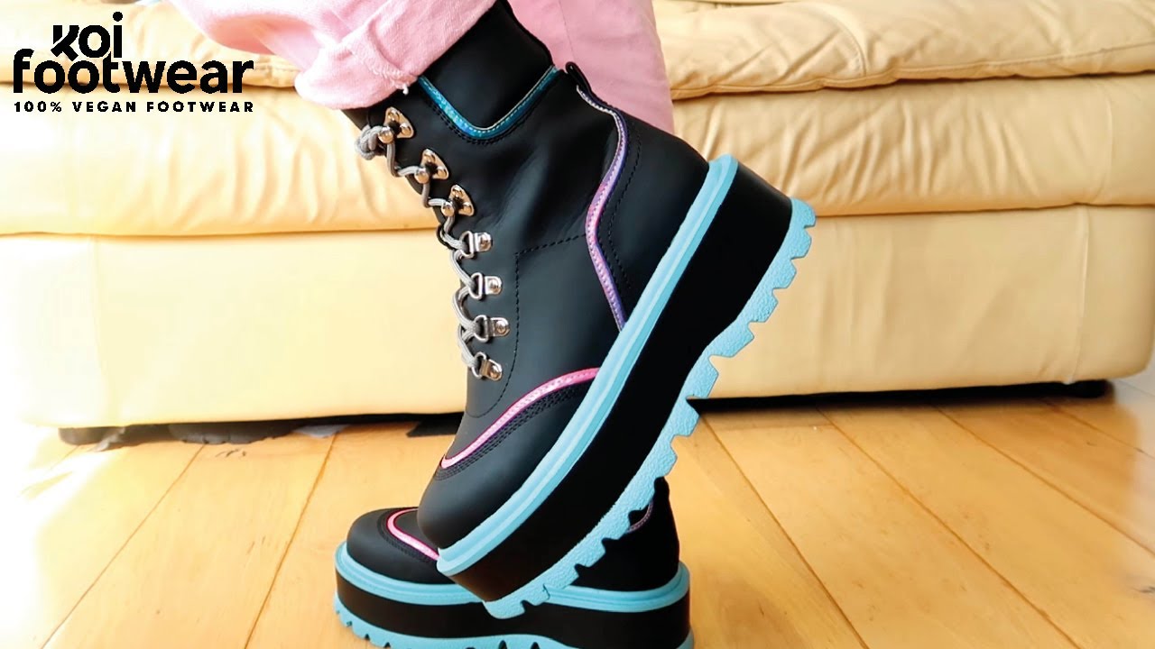 Spectre Matrix Flash Boots | TRY ON & REVIEW | Koi Footwear - YouTube