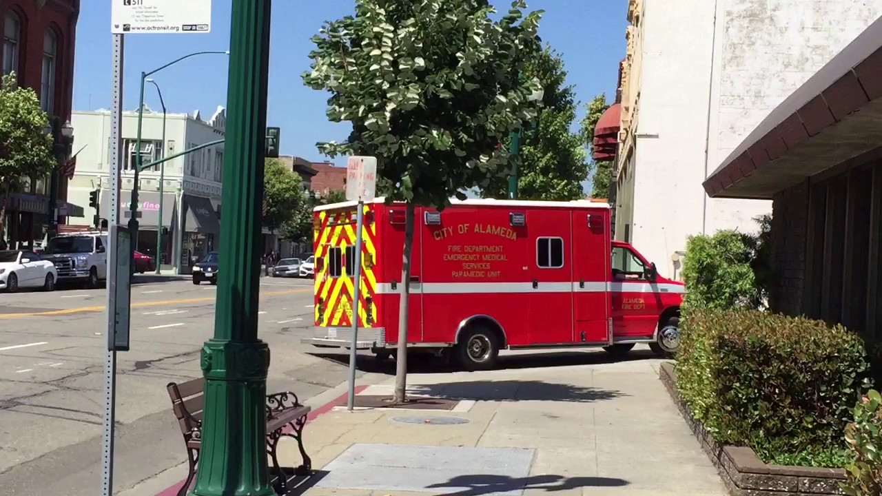Alameda Fire Department Medic 4: 6/30/17 - YouTube