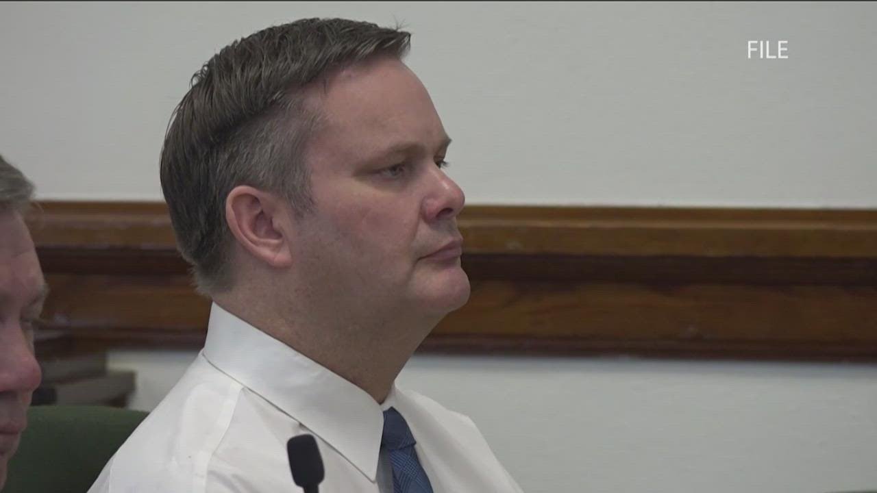Chad Daybell appears in court in Fremont County - YouTube
