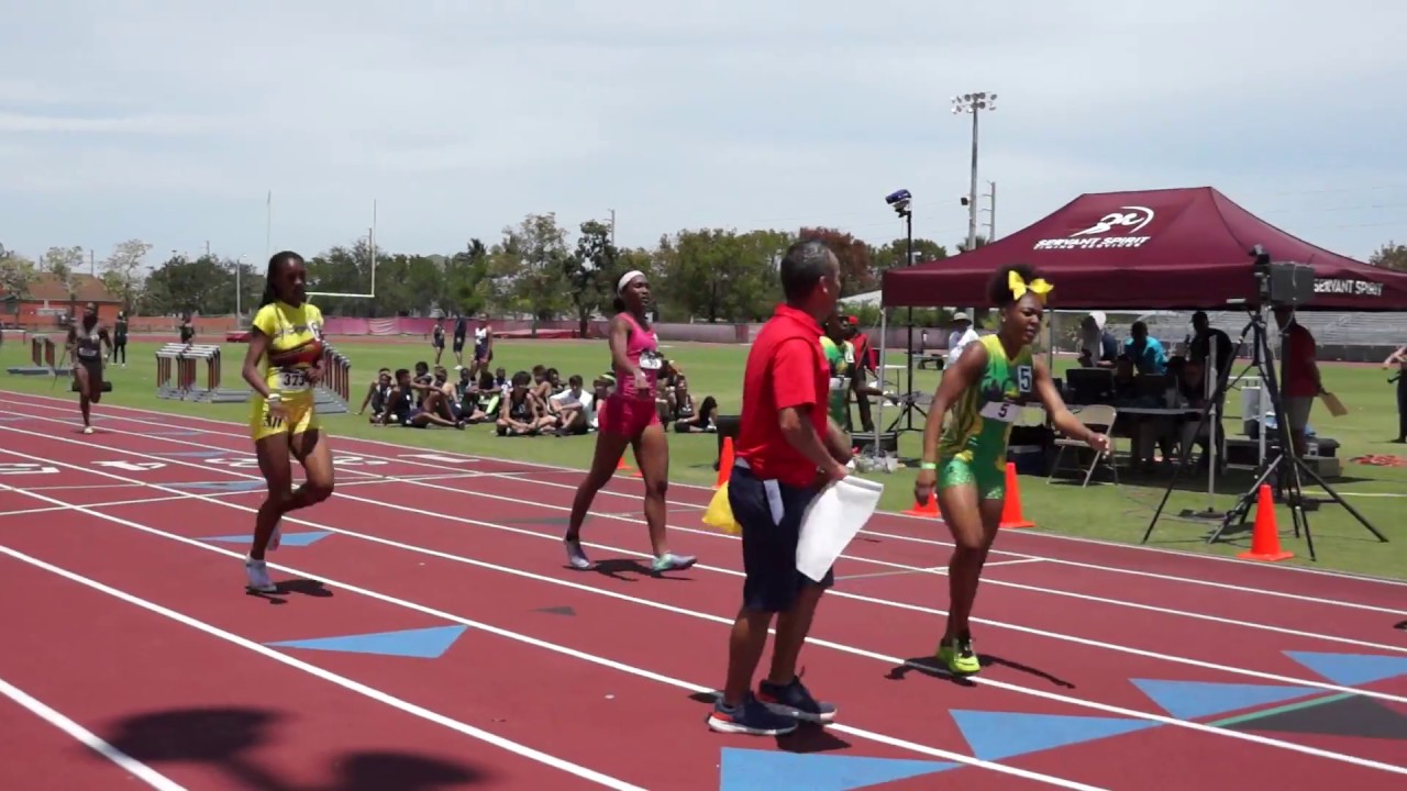 Christin Facey, Haley Blades & Teoana Banton 400m FLYRA MS South ...