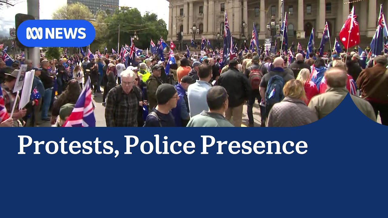 Protests across the political spectrum in Melbourne | ABC NEWS - YouTube
