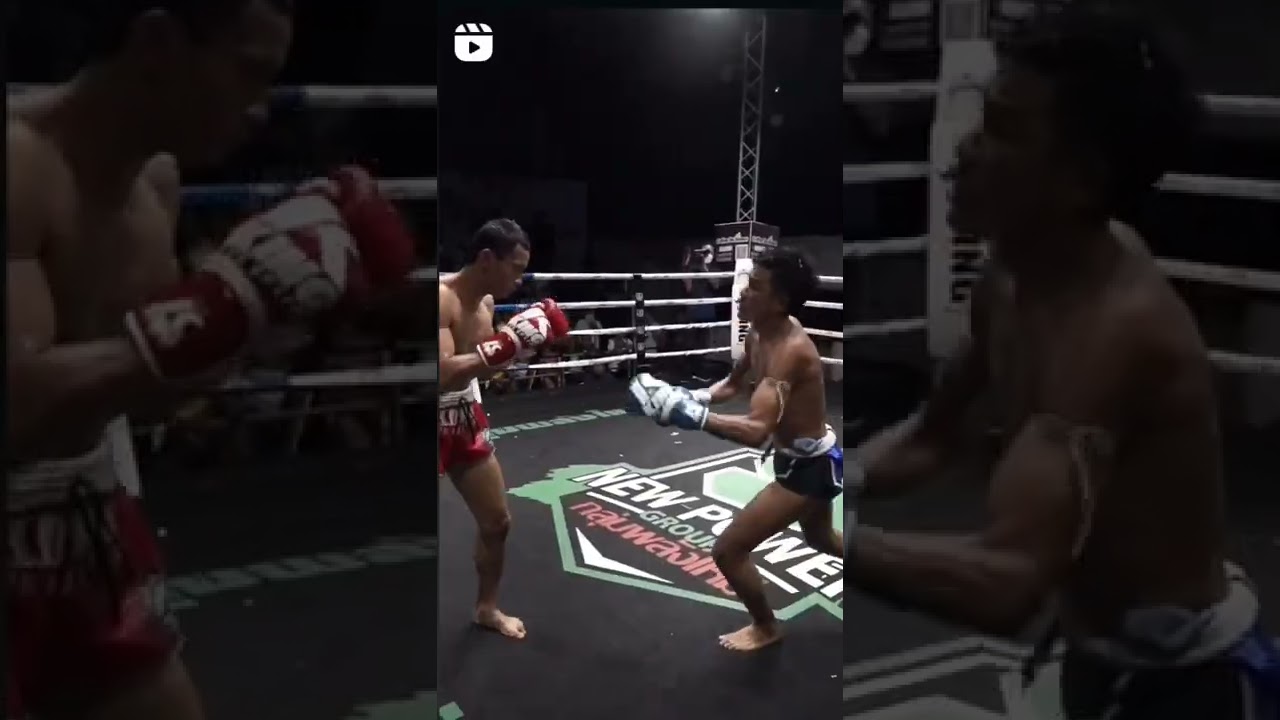 flying Elbow in the head - YouTube