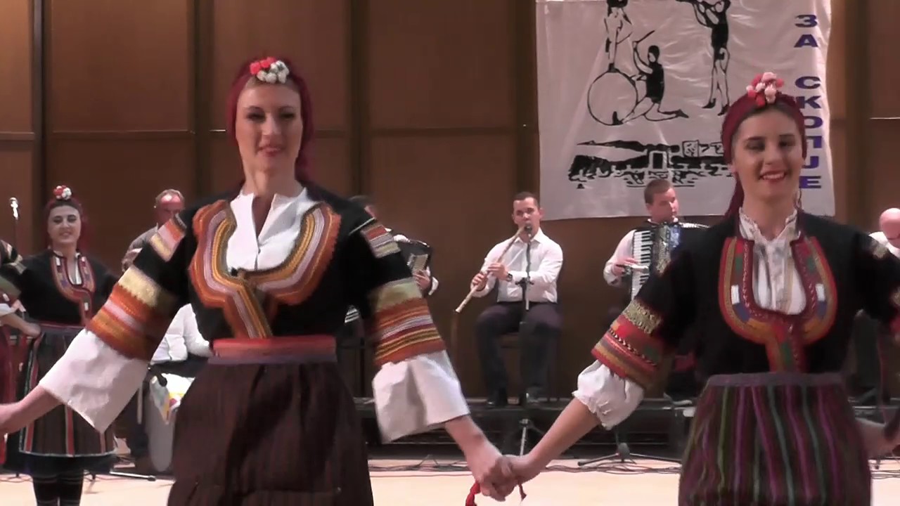 Ansambl za narodni pesni i ora SKOPJE - YouTube