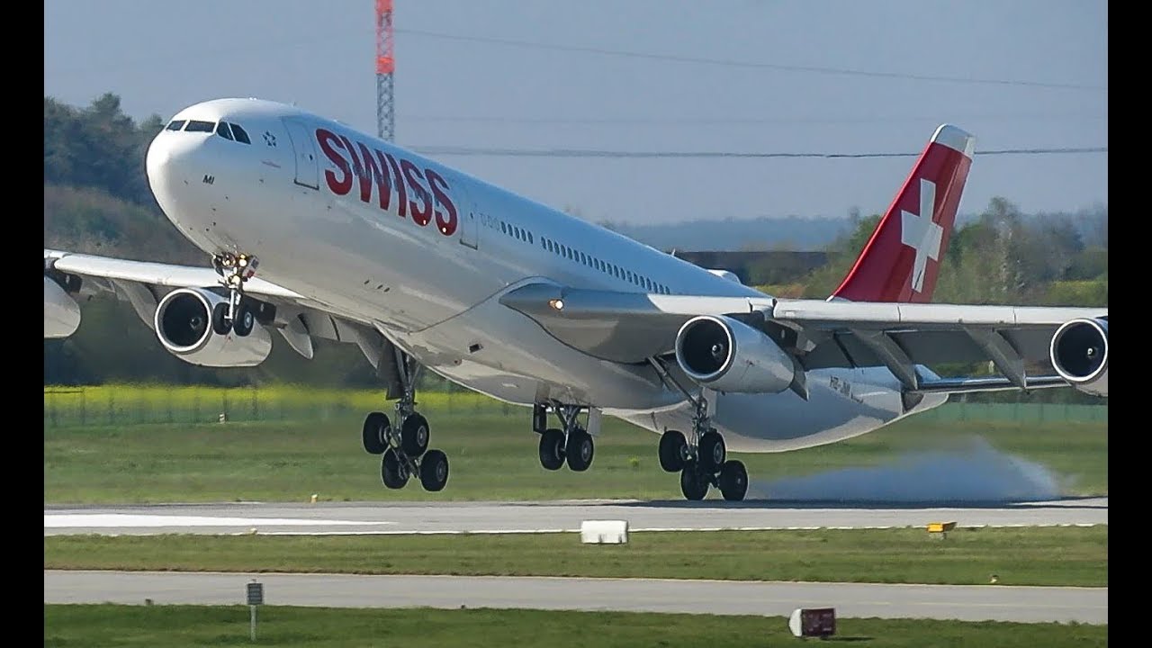 One-wheel touch and go; HB-JMI Swiss Airbus A340-300 in Dresden; EDDC ...