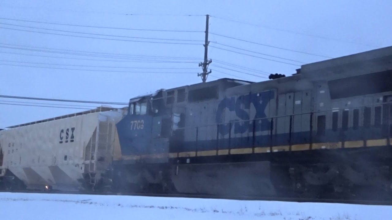 CSX 7681 in Plymouth, Michigan - YouTube