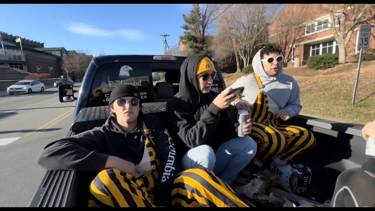 Tailgating in Boone, NC!🏔️ - YouTube