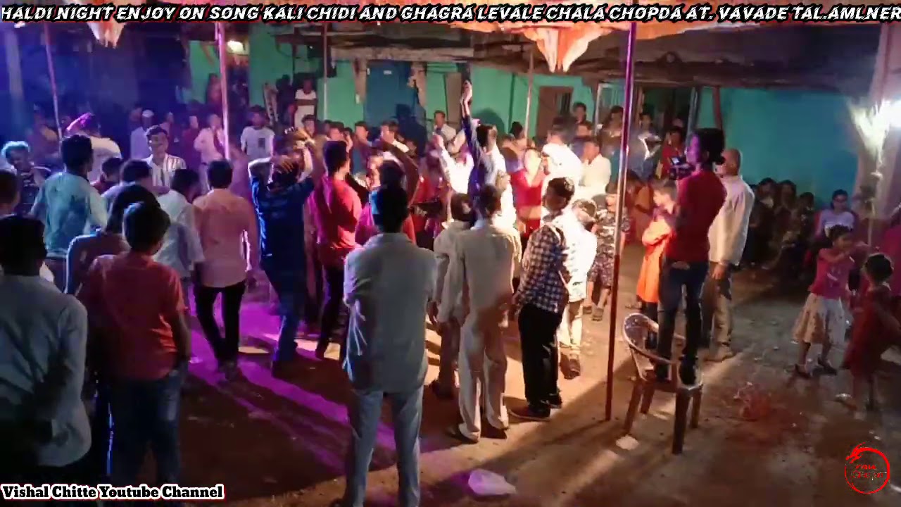 Kali Chidi Tu Ghani Nakhrali | Chopda na ghagra super hit ahirani song ...