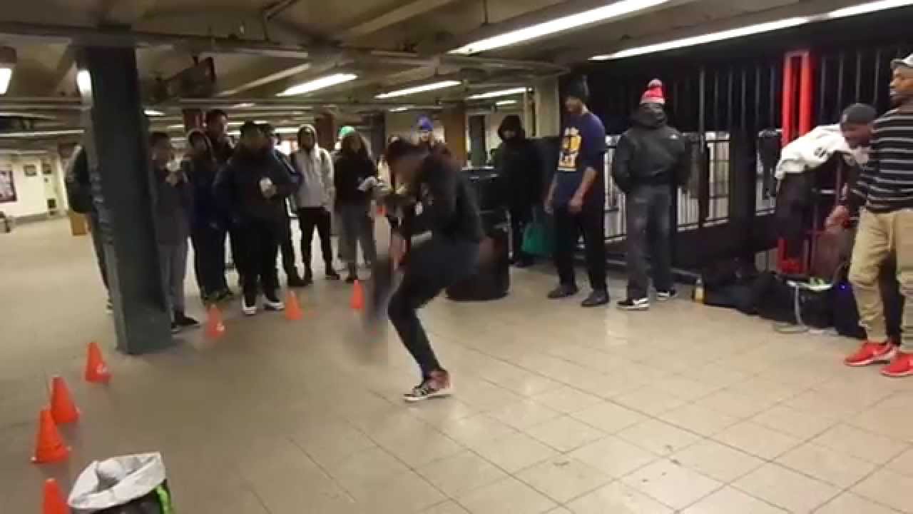 Subway Dancers - Union Square Subway Station, New York City - January 8 ...