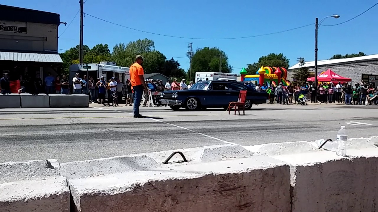 65 AMC Rambler Marlin "FatFish" VS Mustang GT - YouTube