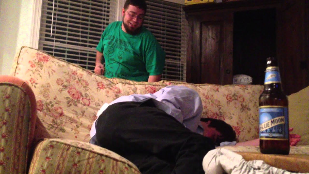 jays attempt to epicly fart on kyle's head - YouTube