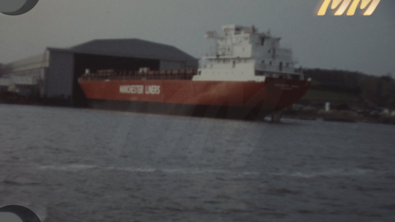 Manchester Liners Zeal & Vigour Appledore England 1973 old cine film ...