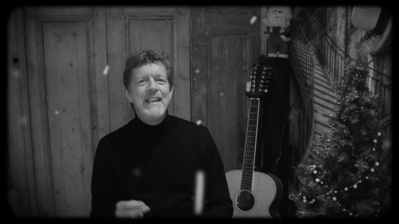 Dan falt de snie - YouTube