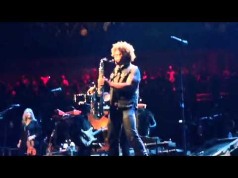 Jungleland Bruce Springsteen 5.18.2014 Mohegan Sun - YouTube