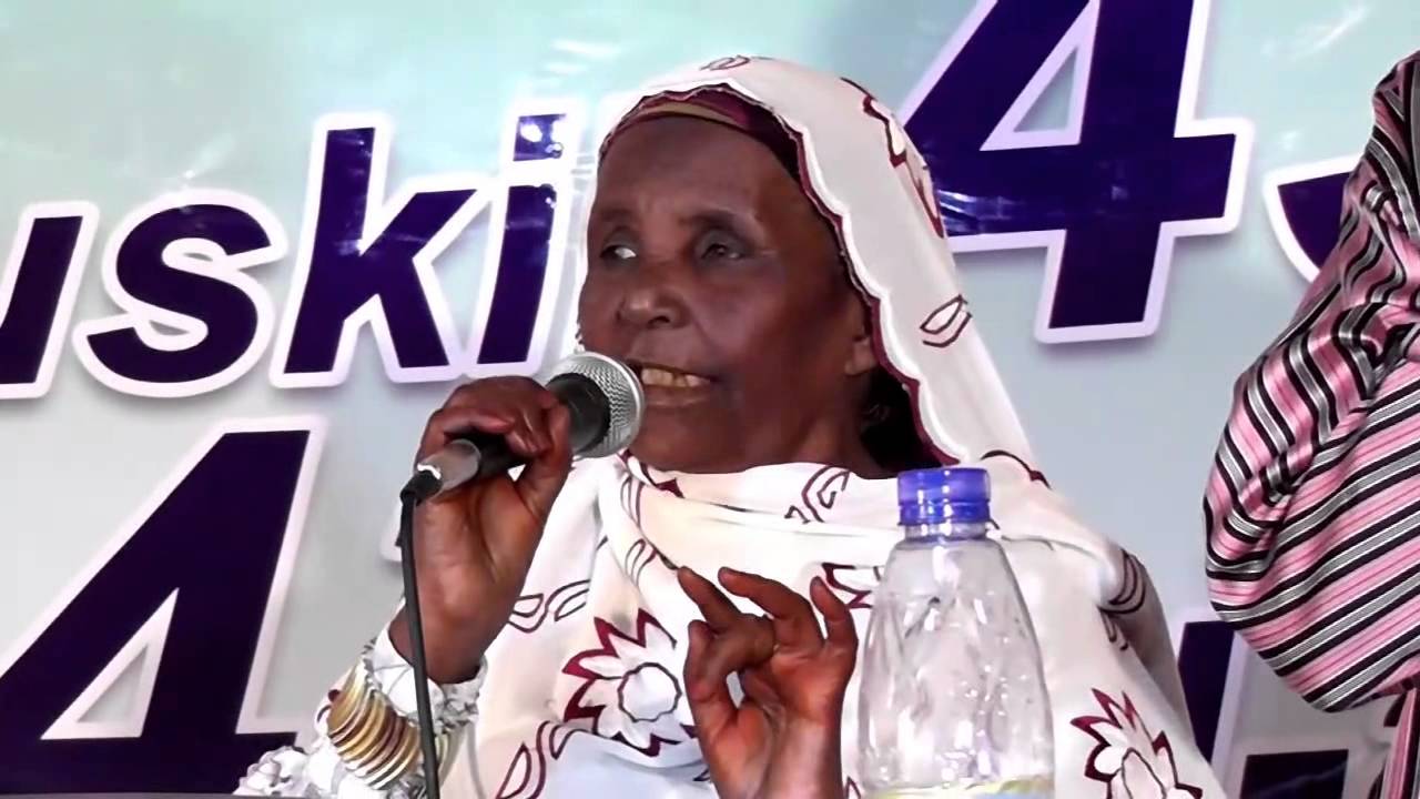 Xuska Munaasibada 43aad ee Abwaan C laahi Suldaan timacade sax - YouTube
