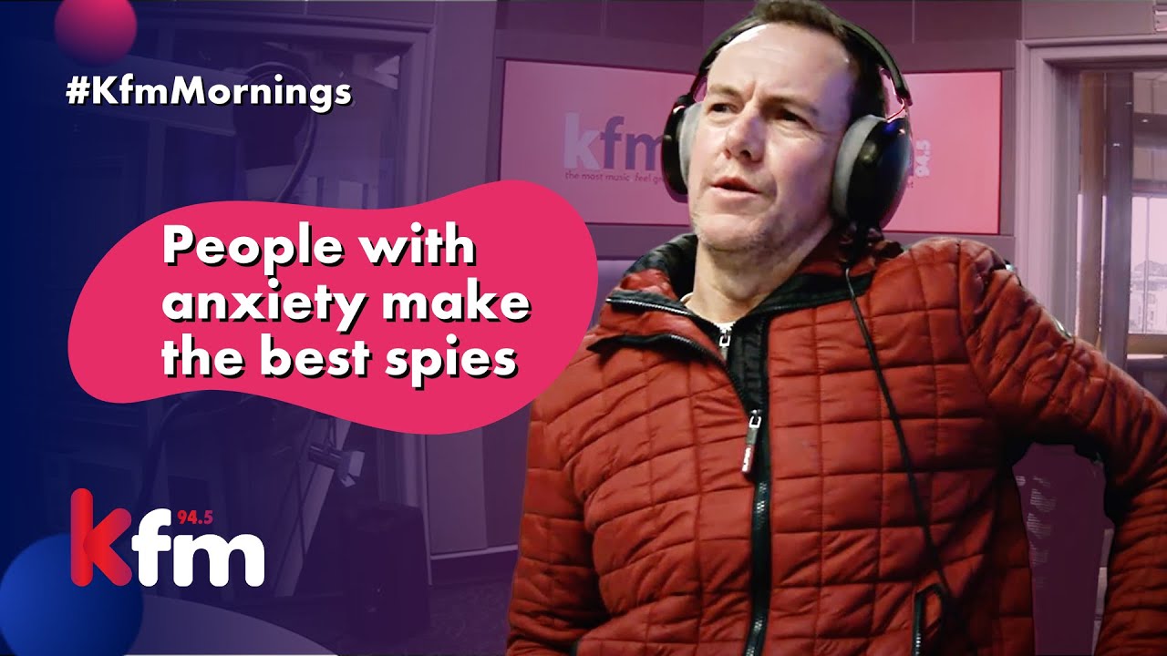 Former CIA Intelligence Officer gives inside scoop - YouTube