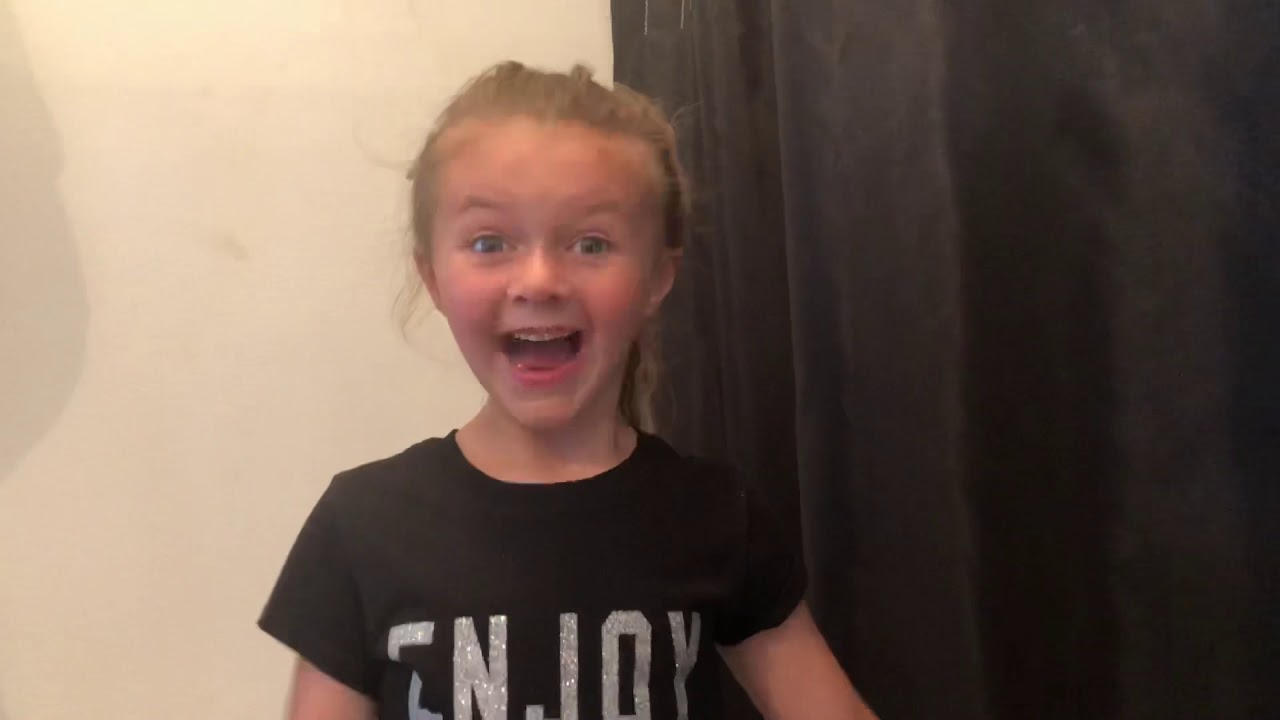 4 year old makeup Tutorial (funny) - YouTube