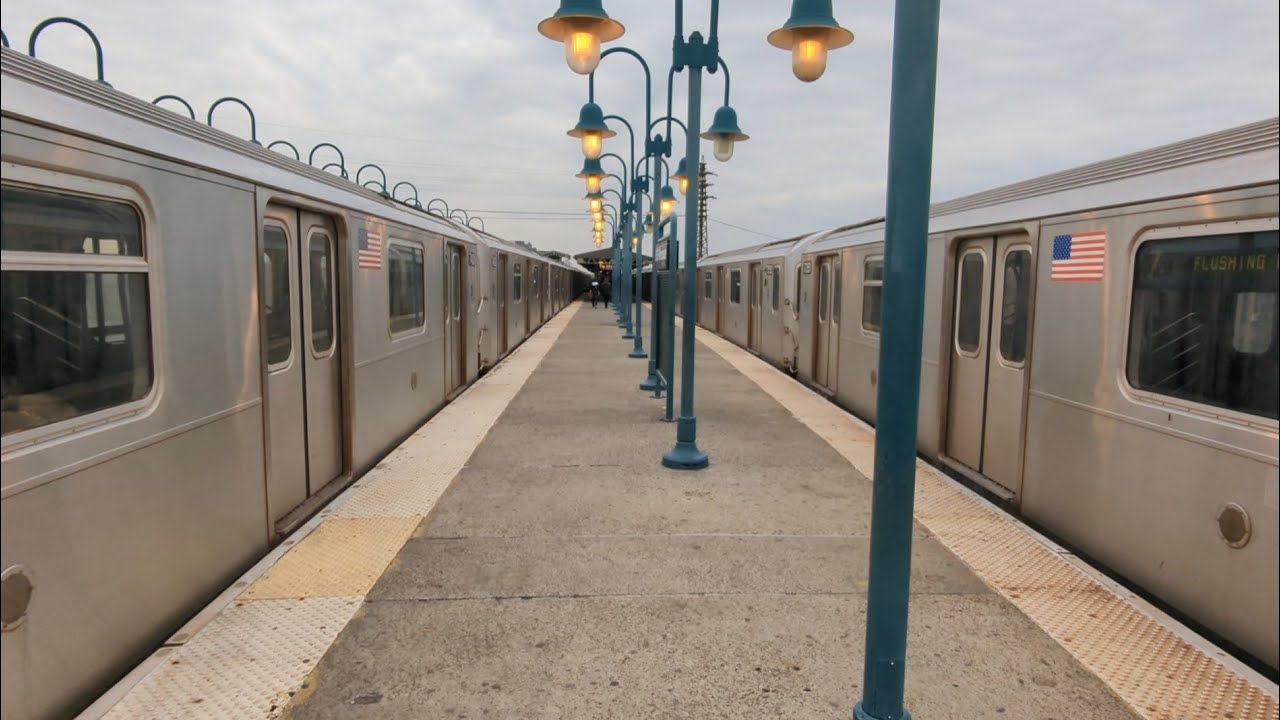 MTA NYC Subway 7 Train Action At Woodside 61st Street 2 12 2023 mta-nyc-subway-7-train-action-at-woodside-61st-street-2-12-2023