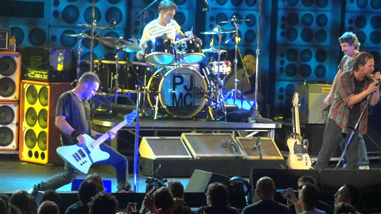 Pearl Jam Dhani Harrison PJ20 State of Love and Trust HD 9/3 - YouTube