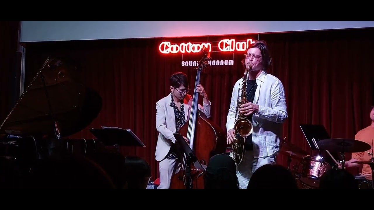 민경인 Trio (feat. 최진배 and 한웅원) with special guest Massimo Magee - YouTube