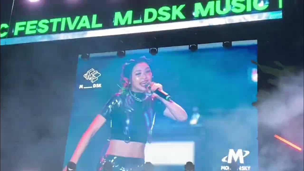 XG TYPE - Two Tens by Maya x Harvey China MDSK Fancam - YouTube