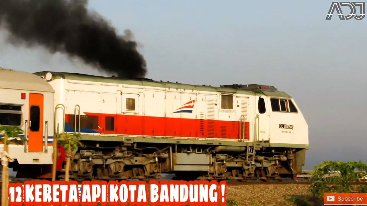 12 Aksi Kereta Api Daop 2 Bandung Saat Momen Pagi Hari Yang Cerah - YouTube