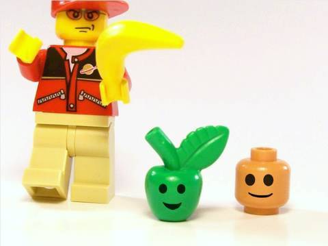 Lego Annoying Orange - Lego Annoying Orange Hey, Banana! - YouTube