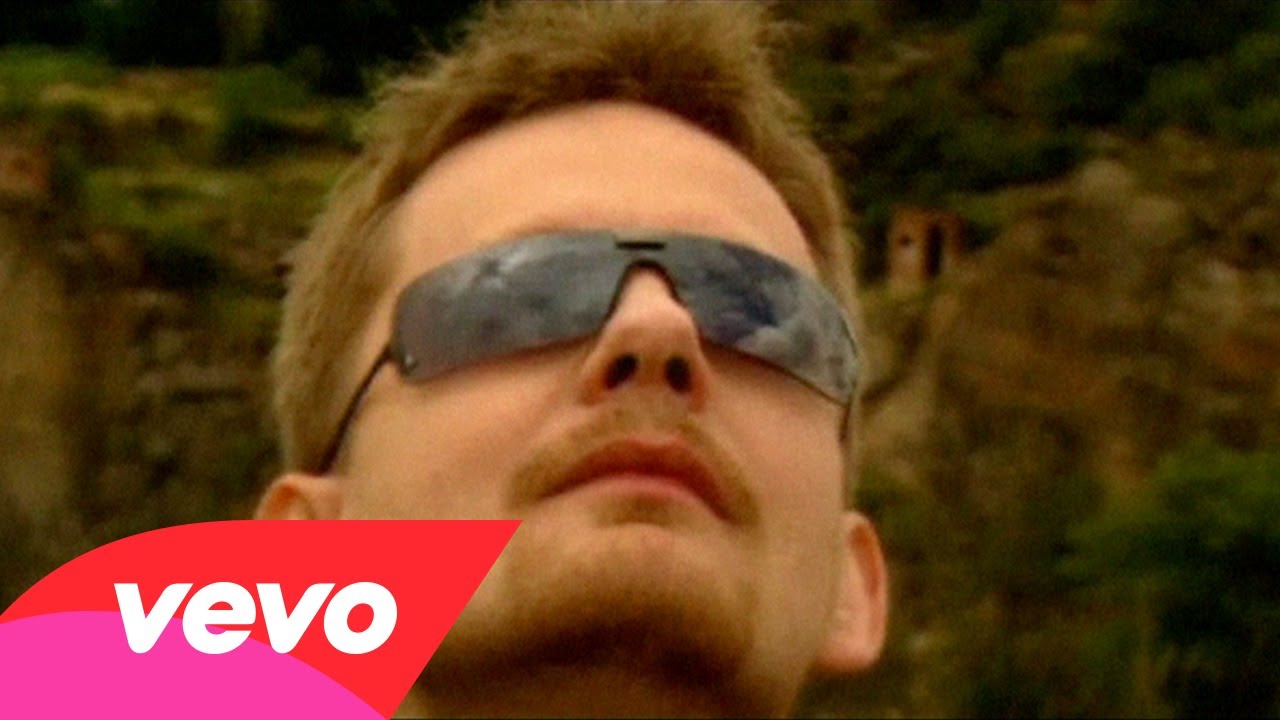 Pin - Bo To Co Dla Mnie [Official Music Video] - YouTube