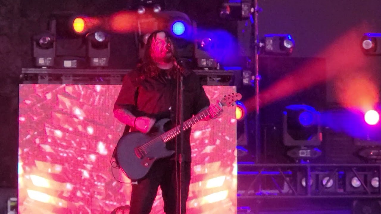 Seether Gasoline Live - YouTube