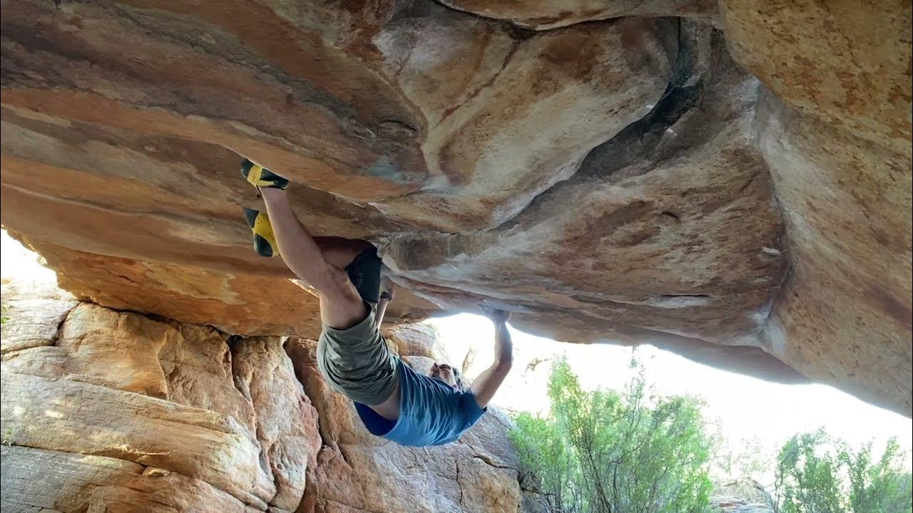 Ghost in the Darkness 7C+/V10 | Sassies, Rocklands, South Africa | 2 ...