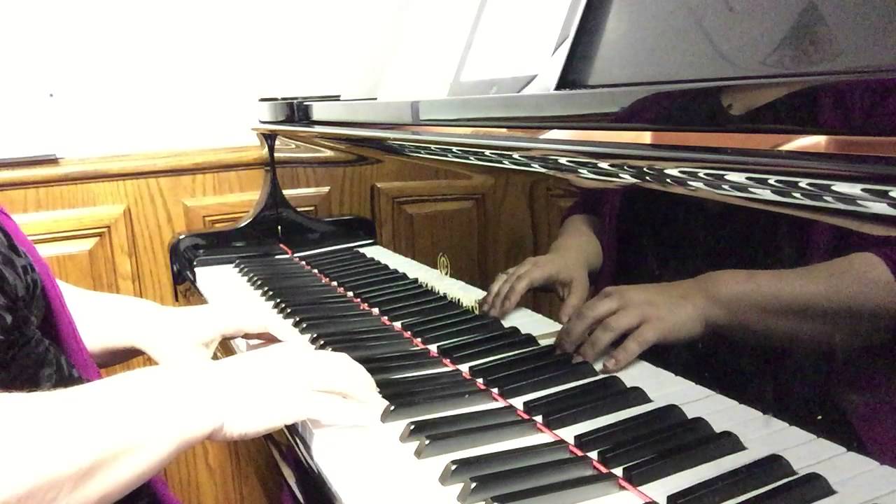 Prelude in C by J.S. Bach. Played by Mary Catherine Ott - YouTube