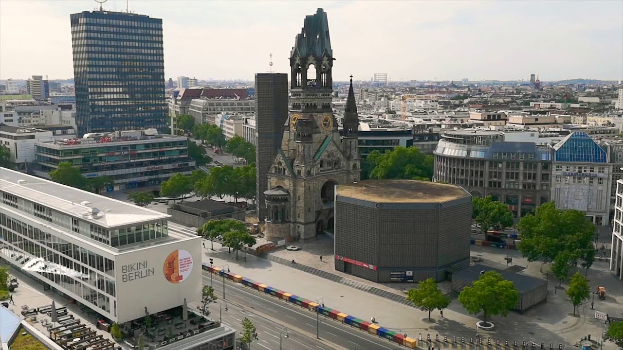 ASMR City Sounds Berlin Video - YouTube