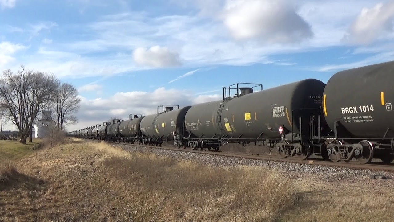 NS 4065 Leads 680 East at New Lebanon - YouTube