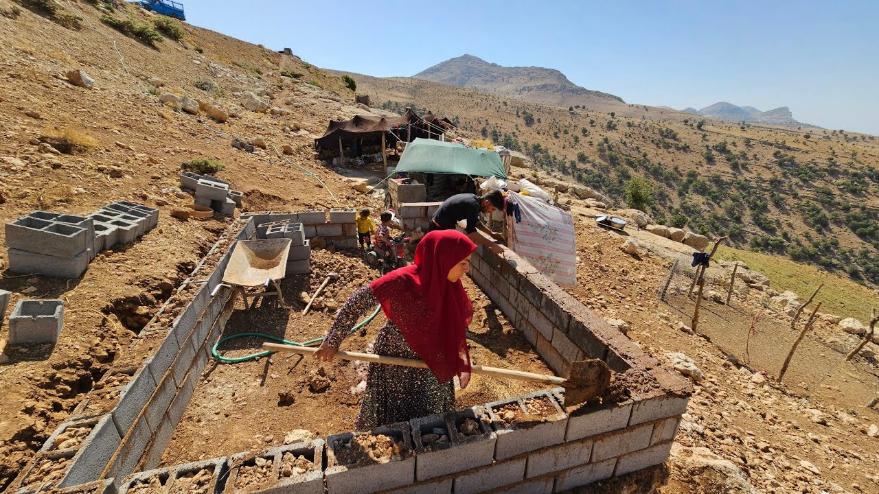 Building a Nomadic Home & Savoring a Special Lunch: The Iranian Nomad Life 🏕️🥘 - YouTube