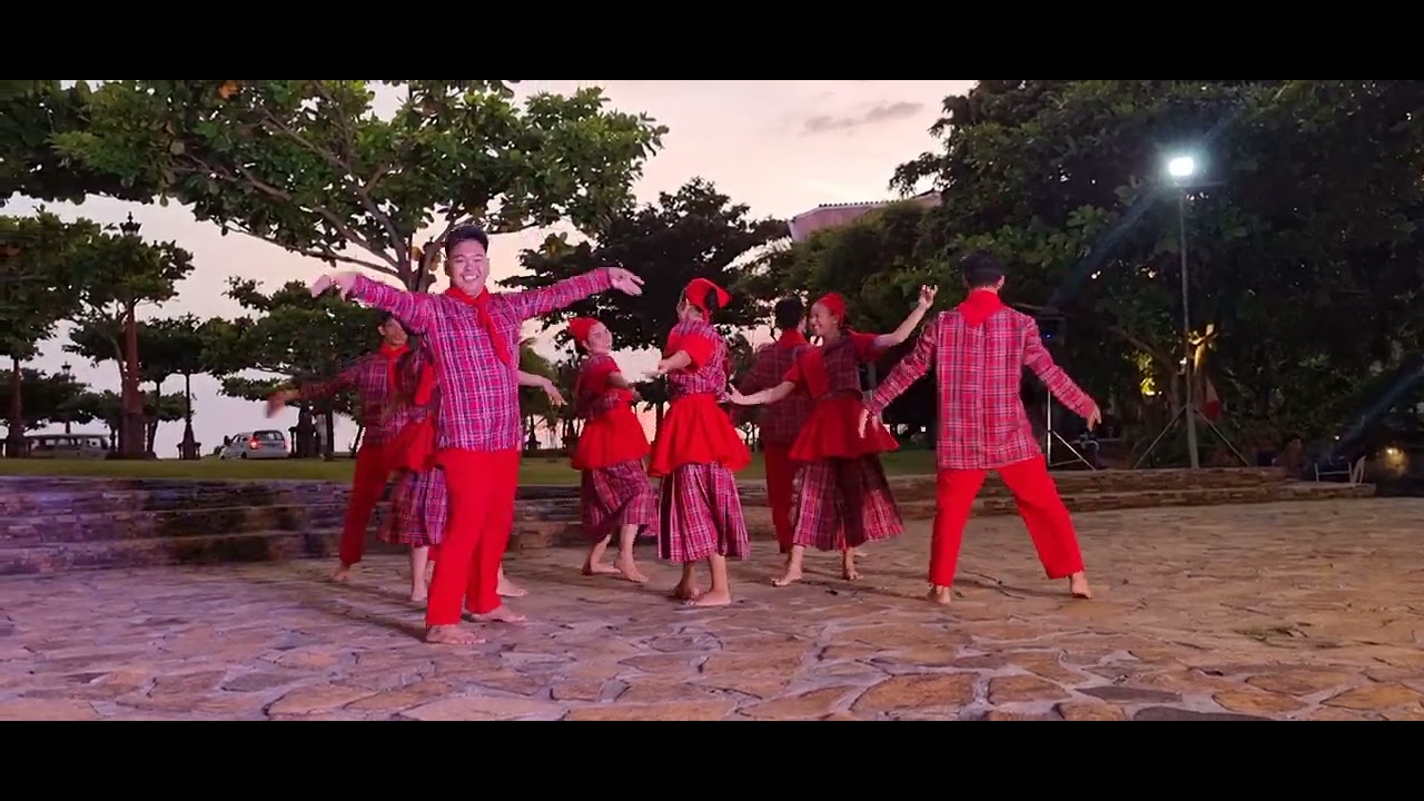 Traditional Filipino Duck Dance - YouTube