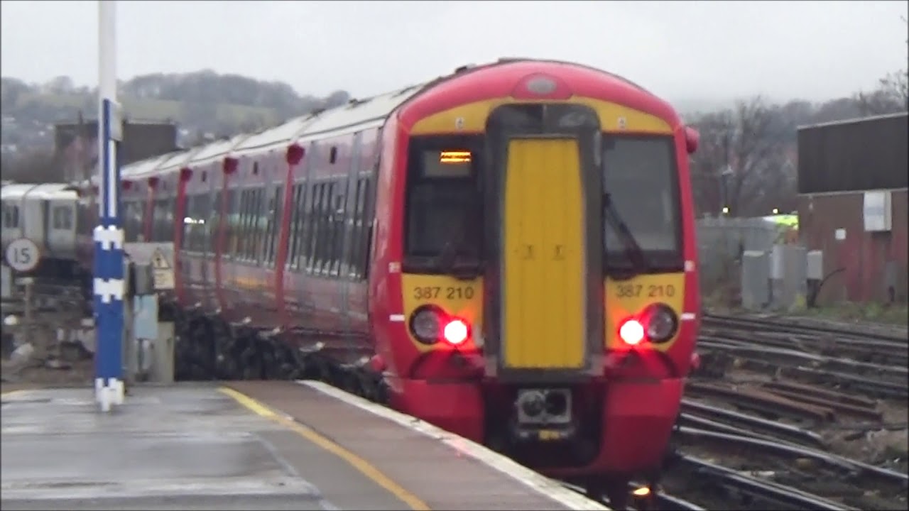 GX Electrostar class 387's at Brighton Station, 3rd February 2018 - YouTube