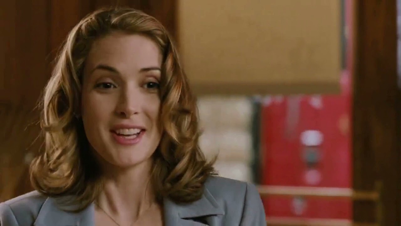 Mr. Deeds (2002): Pam Dawson [hunchback and knee problem] - YouTube