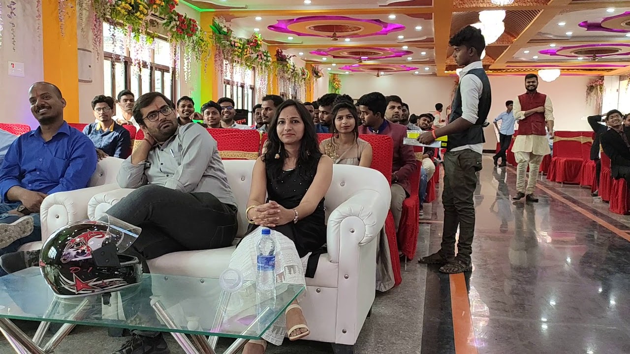 Farewell 2k19 REC Azamgarh - YouTube