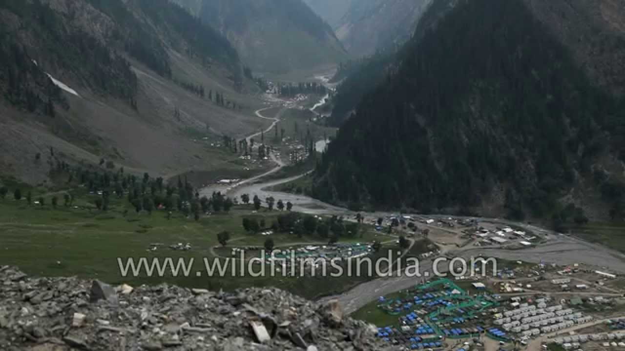 Aerial view of Sonamarg as seen from Zojila Pass - YouTube