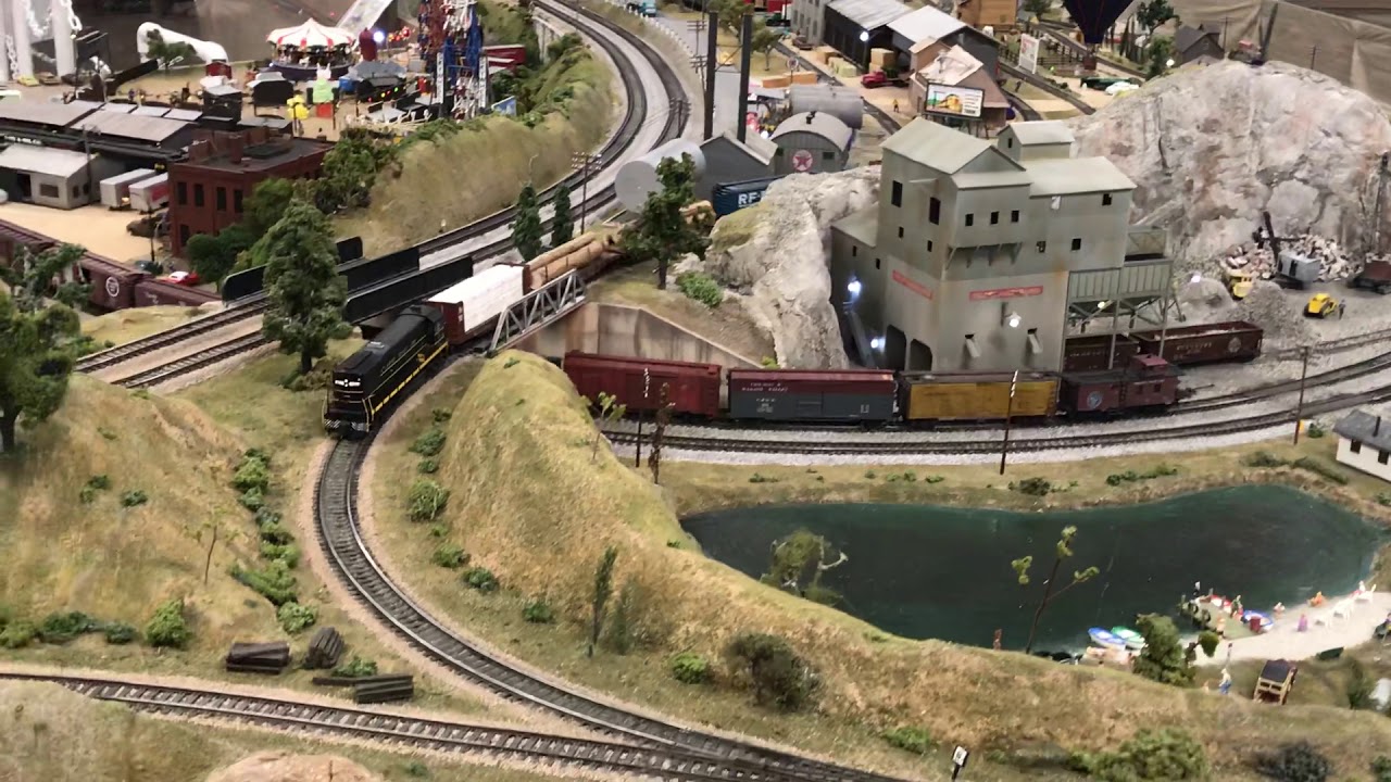 HO Scale Atlantic Coast Line Freight at Wilmington Railroad Museum ...
