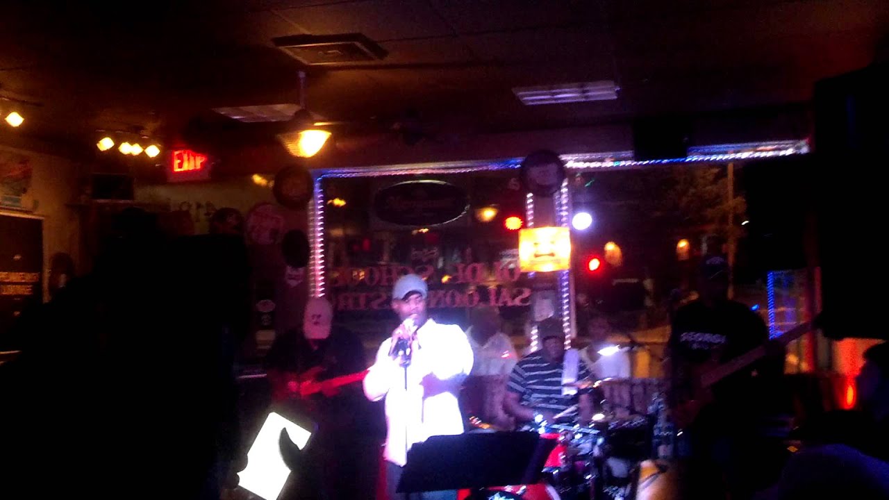 Ricky Alan Draughn and the SLAMMIN BAND @ Olde School Saloon - YouTube