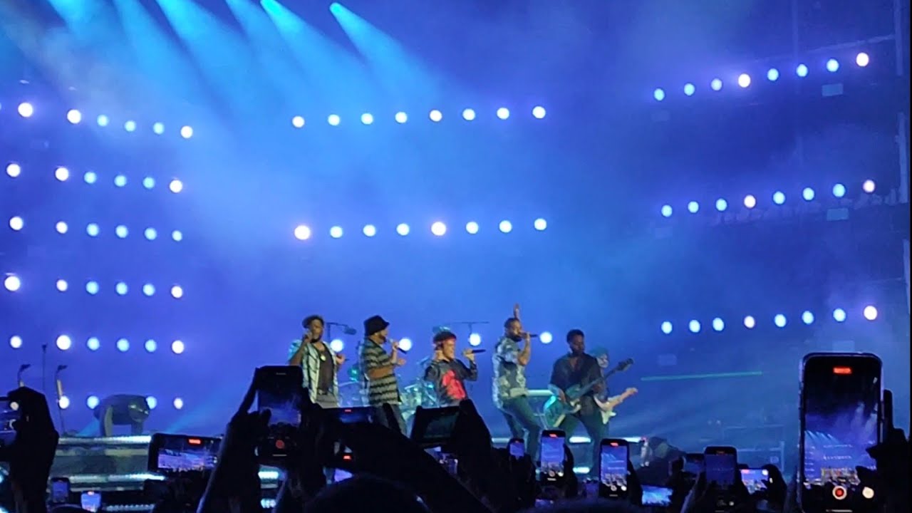 【4K】Bruno Mars - 24K Magic Georgia Tbilisi concert 2023【ブルーノ マーズ】 - YouTube